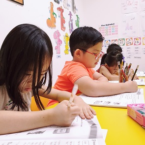 Emphasis English Academy